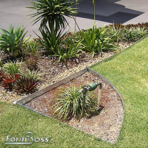 FormBoss® / Shapescaper Galvanised Steel Edging - Donnelly's Garden ...